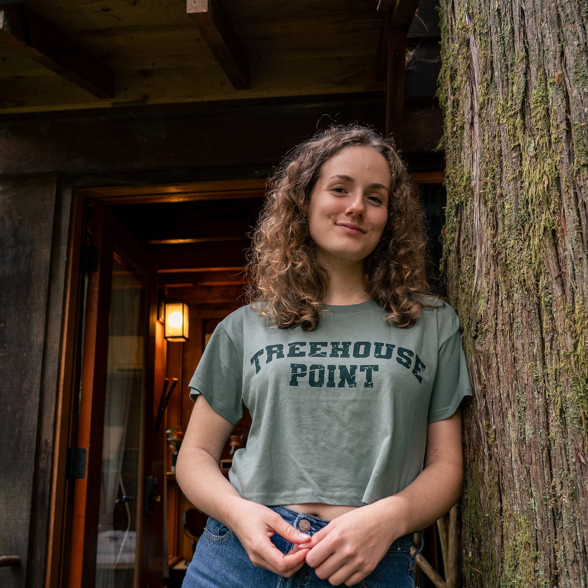 Treehouse Point University Crop Top – Be in a Tree